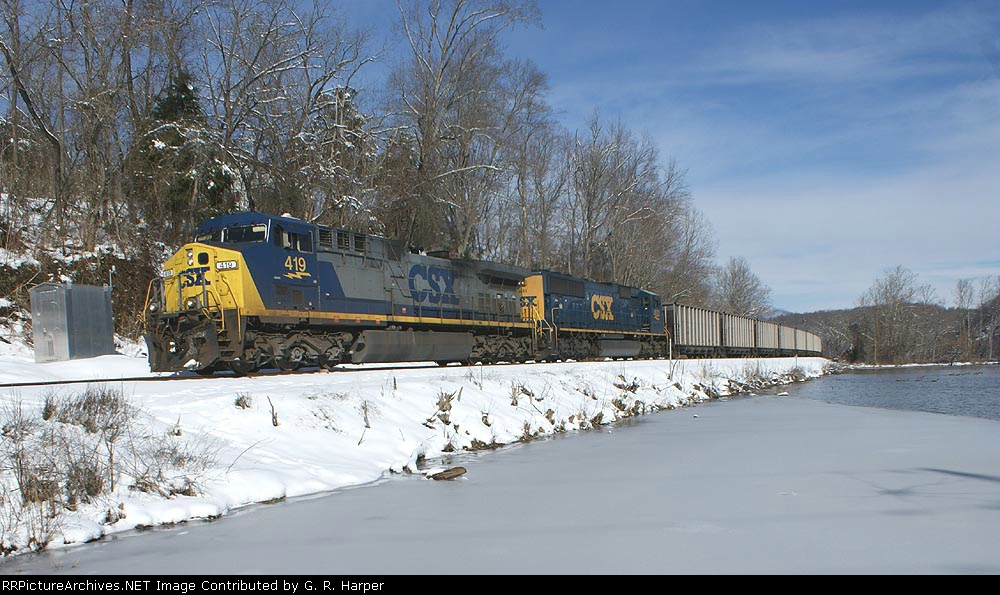 265 - EB T316?? with CSXT 419 at the Reusens defect detector